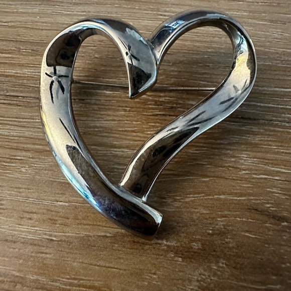 Trifari | Jewelry | Trifari Silver Heart Brooch Signed | Poshmark